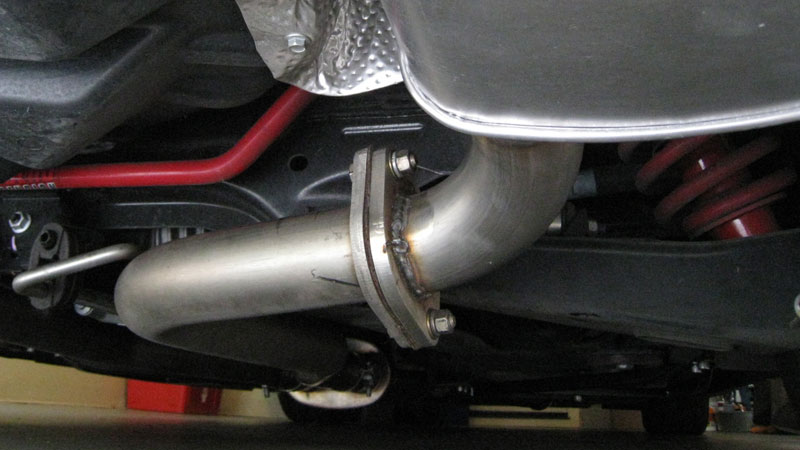 ARH + Magnaflow 12468 + Dynamax Super Turbos = Deep and Mellow!